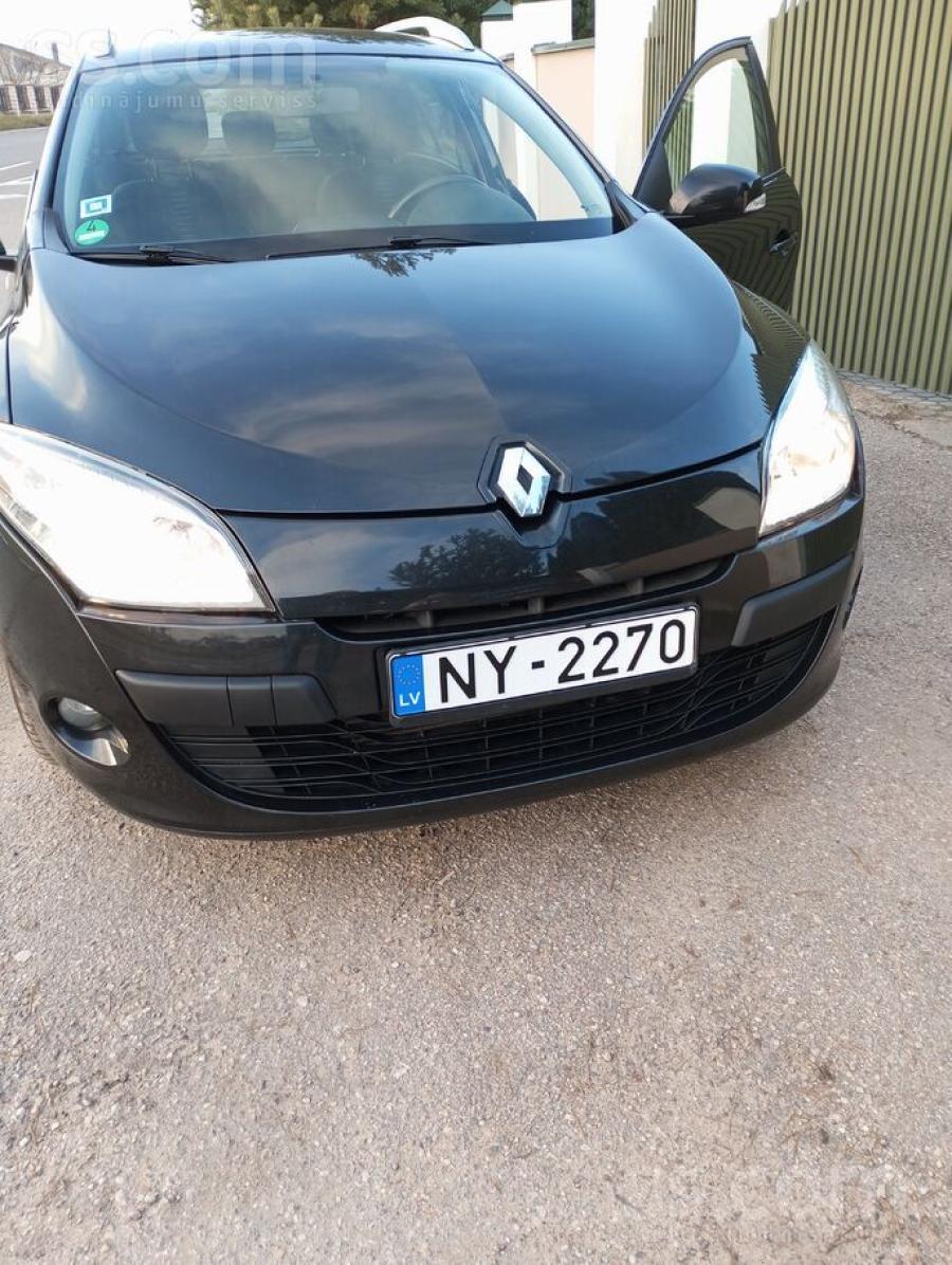 Black Renault Megane 2009 in Daugavpils, with an engine capacity of 1.90 L and mileage of 252 thousand km for 2850 €, photo 1 on AUTOMOTO.COM.LV