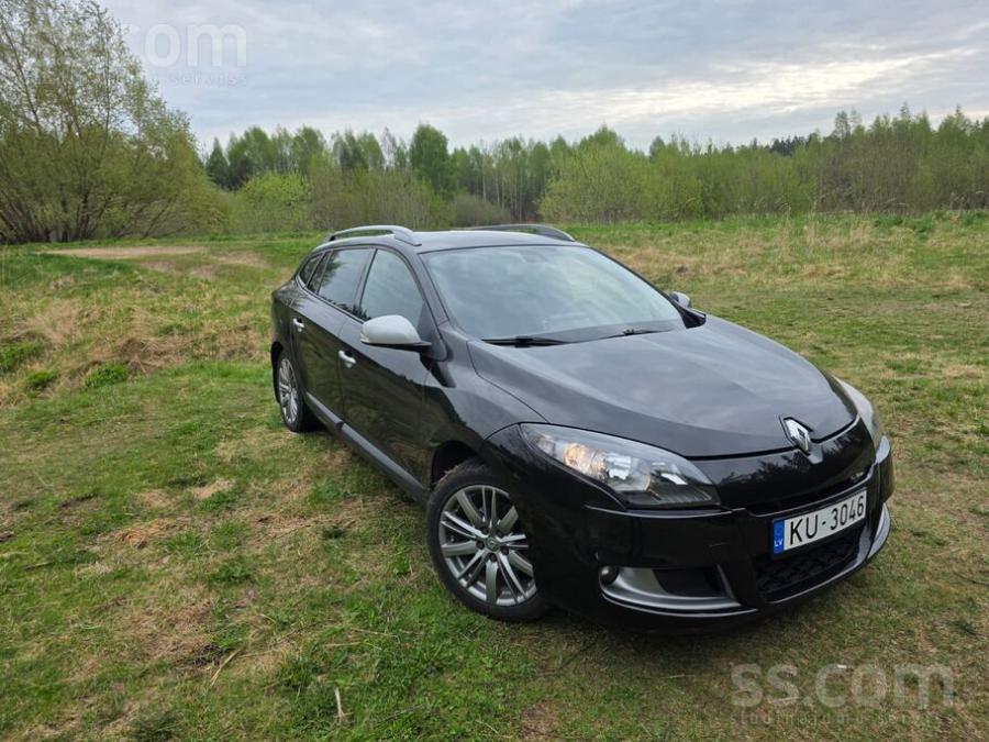 Black Renault Megane 2010 in Ogre, with an engine capacity of 1.90 L and mileage of 405 thousand km for 2500 €, photo 4 on AUTOMOTO.COM.LV