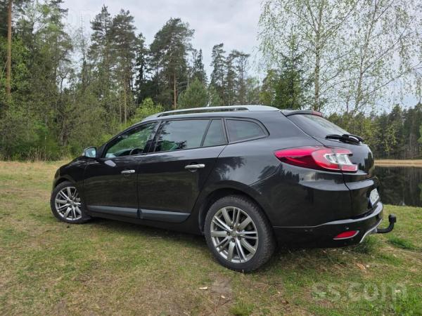 Black Renault Megane 2010 in Ogre, with an engine capacity of 1.90 L and mileage of 405 thousand km for 2500 €, photo 4 on AUTOMOTO.COM.LV