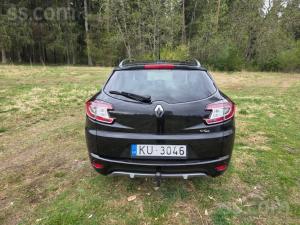 Black Renault Megane 2010 in Ogre, with an engine capacity of 1.90 L and mileage of 405 thousand km for 2500 €, photo 8 on AUTOMOTO.COM.LV