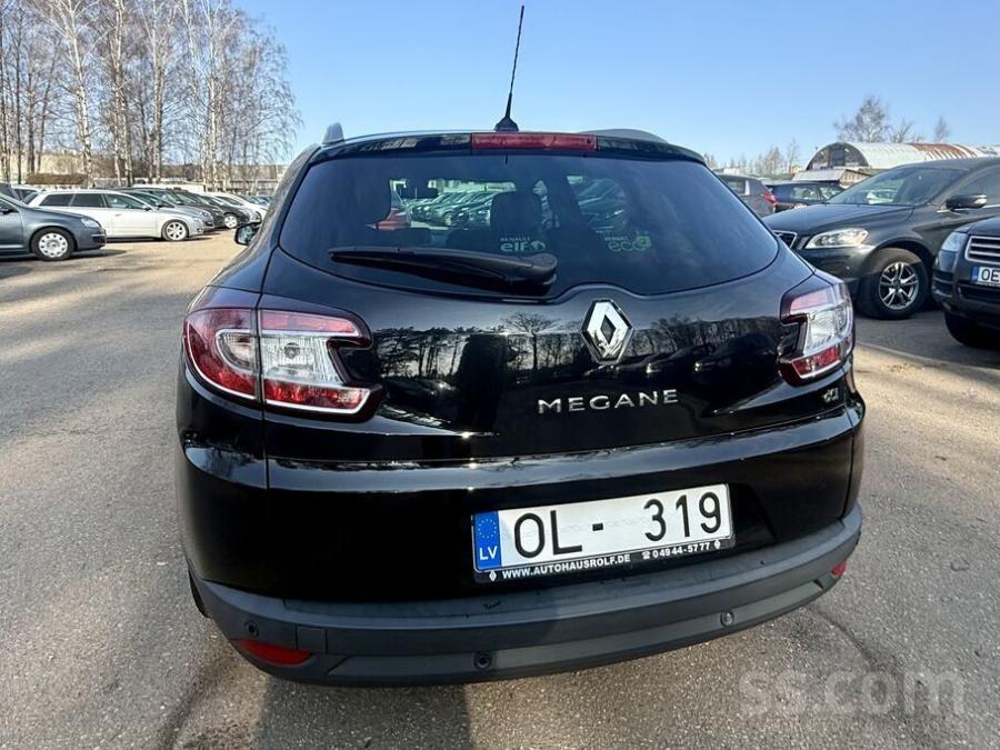 Black Renault Megane 2011 in Riga, with an engine capacity of 1.90 L and mileage of 0 thousand km for 3790 €, photo 7 on AUTOMOTO.COM.LV