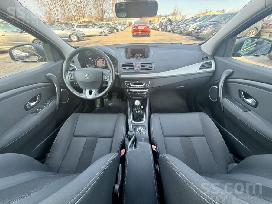 Black Renault Megane 2011 in Riga, with an engine capacity of 1.90 L and mileage of 0 thousand km for 3790 €, photo 21 on AUTOMOTO.COM.LV
