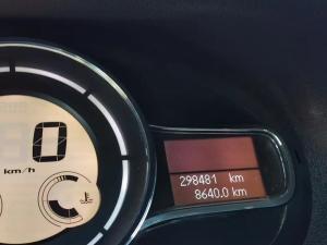 Black Renault Megane 2011 in Riga, with an engine capacity of 1.90 L and mileage of 298 thousand km for 2390 €, photo 9 on AUTOMOTO.COM.LV