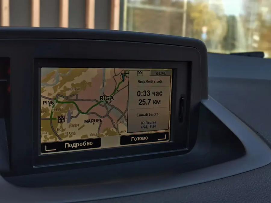 Black Renault Megane 2011 in Riga, with an engine capacity of 1.90 L and mileage of 298 thousand km for 2390 €, photo 10 on AUTOMOTO.COM.LV