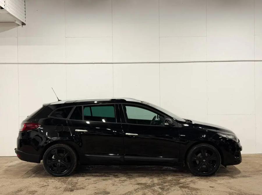 Melns Renault Megane 2011 Jūrmala, ar dzinēja tilpumu 1.40 L un nobraukumu 237 tūkst. km par 4695 €, foto 16 vietnē AUTOMOTO.COM.LV
