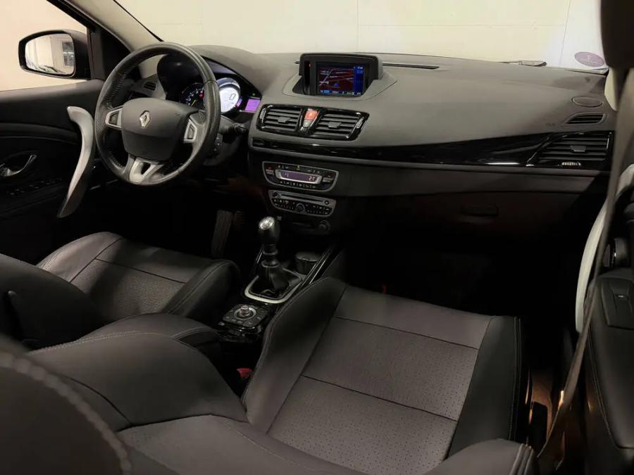 Melns Renault Megane 2011 Jūrmala, ar dzinēja tilpumu 1.40 L un nobraukumu 237 tūkst. km par 4695 €, foto 26 vietnē AUTOMOTO.COM.LV
