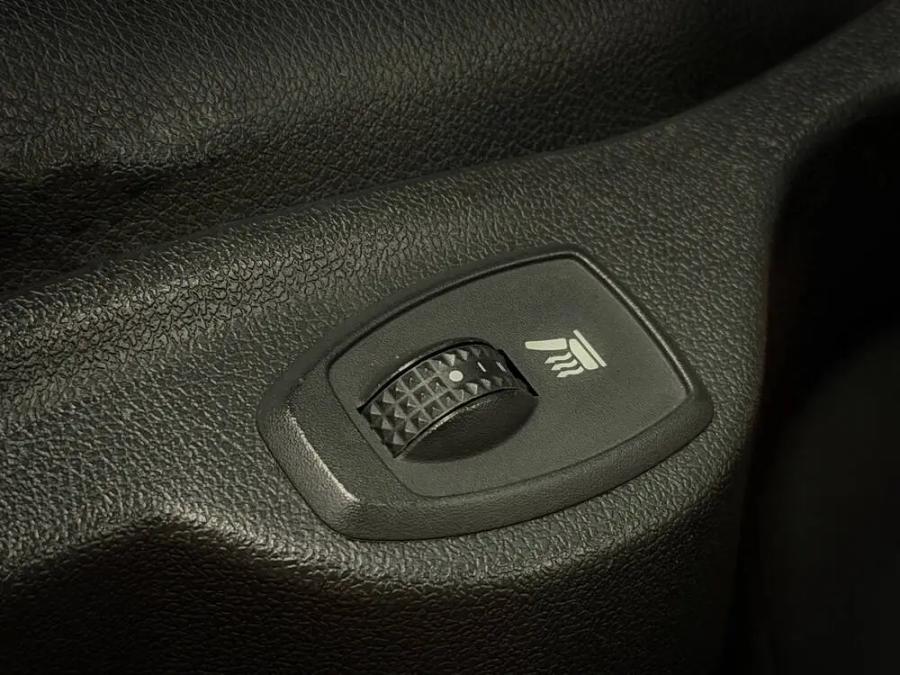 Melns Renault Megane 2011 Jūrmala, ar dzinēja tilpumu 1.40 L un nobraukumu 237 tūkst. km par 4695 €, foto 33 vietnē AUTOMOTO.COM.LV