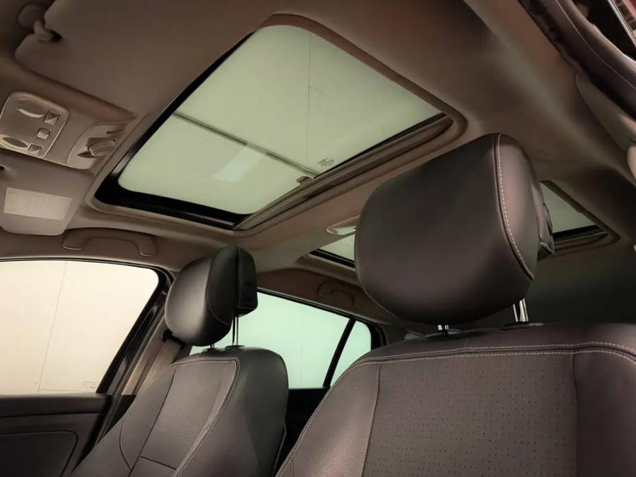 Melns Renault Megane 2011 Jūrmala, ar dzinēja tilpumu 1.40 L un nobraukumu 237 tūkst. km par 4695 €, foto 36 vietnē AUTOMOTO.COM.LV