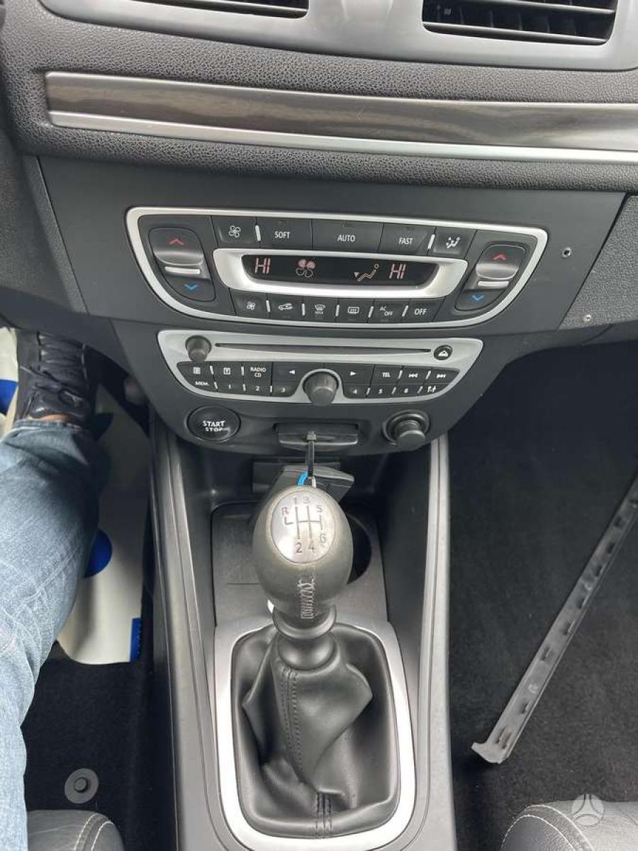 Черный Рено Меган 2011 в Каунас, объемом двигателя 1.46 л и пробегом 225 тыс. км за 3250 €, фото 23 на AUTOMOTO.COM.LV