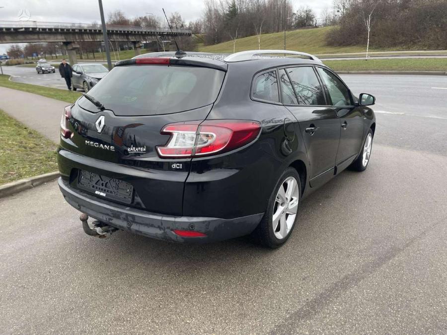 Black Renault Megane 2012 in Kaunas, with an engine capacity of 1.46 L and mileage of 240 thousand km for 3450 €, photo 13 on AUTOMOTO.COM.LV