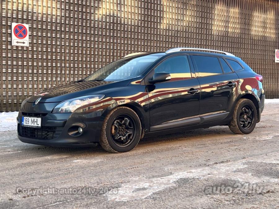 Melns Renault Megane 2012 Narva, ar dzinēja tilpumu 1.90 L un nobraukumu 390 tūkst. km par 2499 €, foto 3 vietnē AUTOMOTO.COM.LV