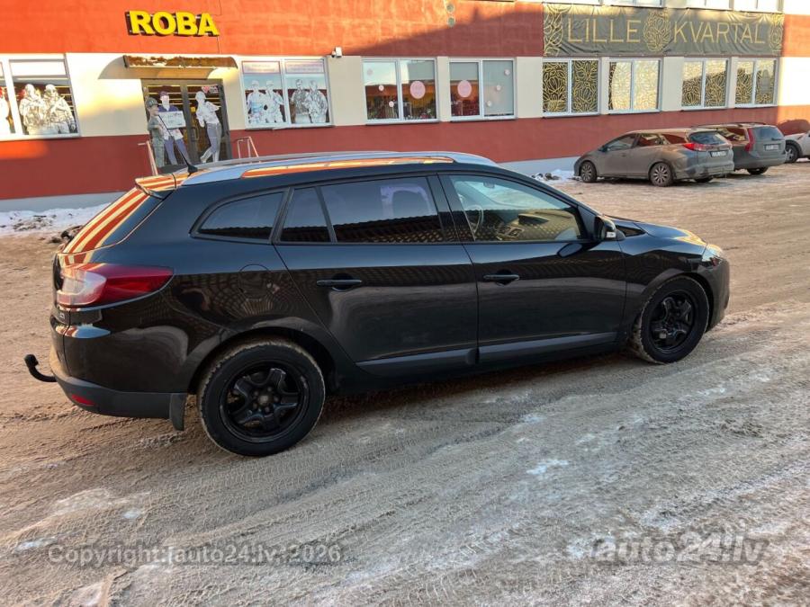 Melns Renault Megane 2012 Narva, ar dzinēja tilpumu 1.90 L un nobraukumu 390 tūkst. km par 2499 €, foto 8 vietnē AUTOMOTO.COM.LV