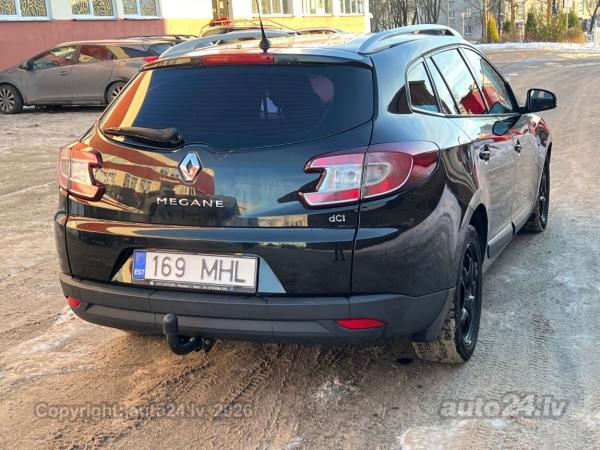 Black Renault Megane 2012 in Narva, with an engine capacity of 1.90 L and mileage of 390 thousand km for 2499 €, photo 11 on AUTOMOTO.COM.LV