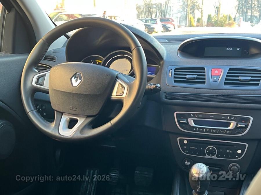 Melns Renault Megane 2012 Narva, ar dzinēja tilpumu 1.90 L un nobraukumu 390 tūkst. km par 2499 €, foto 27 vietnē AUTOMOTO.COM.LV