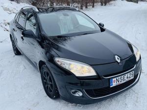 Melns Renault Megane 2012 Šauļi, ar dzinēja tilpumu 1.50 L un nobraukumu 156 tūkst. km par 3750 €, foto  vietnē AUTOMOTO.COM.LV