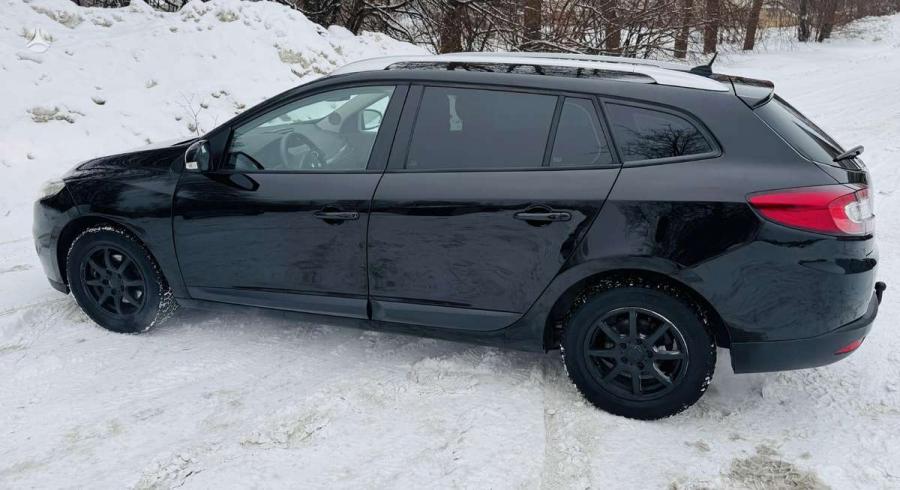 Melns Renault Megane 2012 Šauļi, ar dzinēja tilpumu 1.50 L un nobraukumu 156 tūkst. km par 3750 €, foto 7 vietnē AUTOMOTO.COM.LV