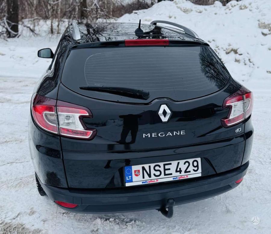 Melns Renault Megane 2012 Šauļi, ar dzinēja tilpumu 1.50 L un nobraukumu 156 tūkst. km par 3750 €, foto 10 vietnē AUTOMOTO.COM.LV