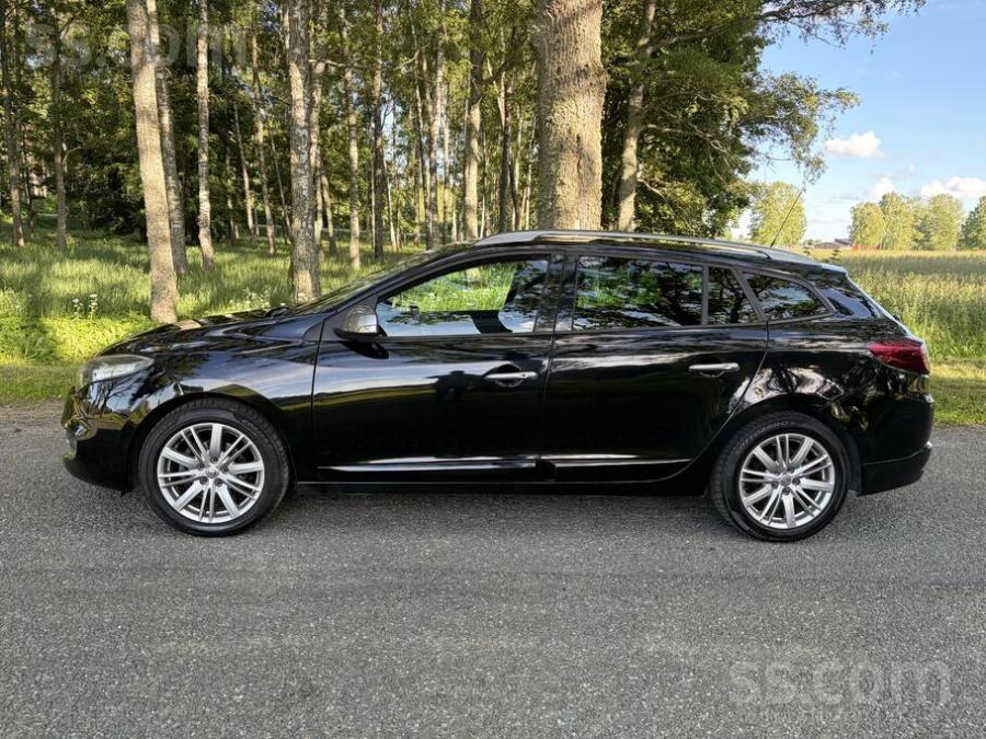 Melns Renault Megane 2012 Valmiera, ar dzinēja tilpumu 1.50 L un nobraukumu 255 tūkst. km par 4490 €, foto 1 vietnē AUTOMOTO.COM.LV