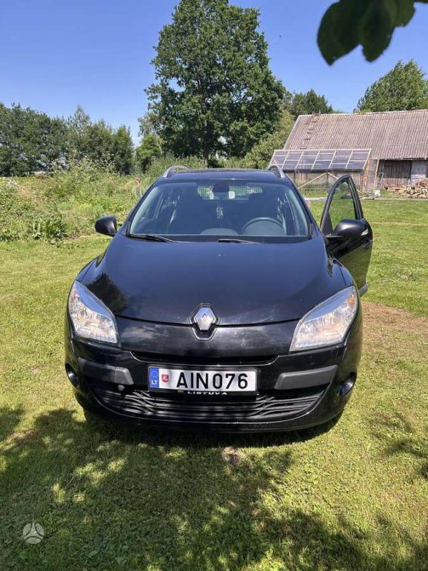 Melns Renault Megane 2012 Joniškis, ar dzinēja tilpumu 1.40 L un nobraukumu 315 tūkst. km par 2700 €, foto 2 vietnē AUTOMOTO.COM.LV