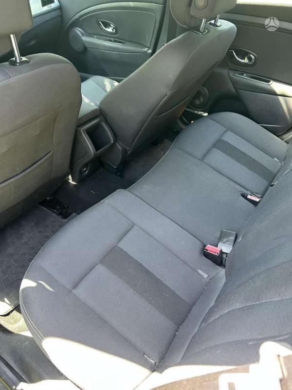 Melns Renault Megane 2012 Joniškis, ar dzinēja tilpumu 1.40 L un nobraukumu 315 tūkst. km par 2700 €, foto 9 vietnē AUTOMOTO.COM.LV