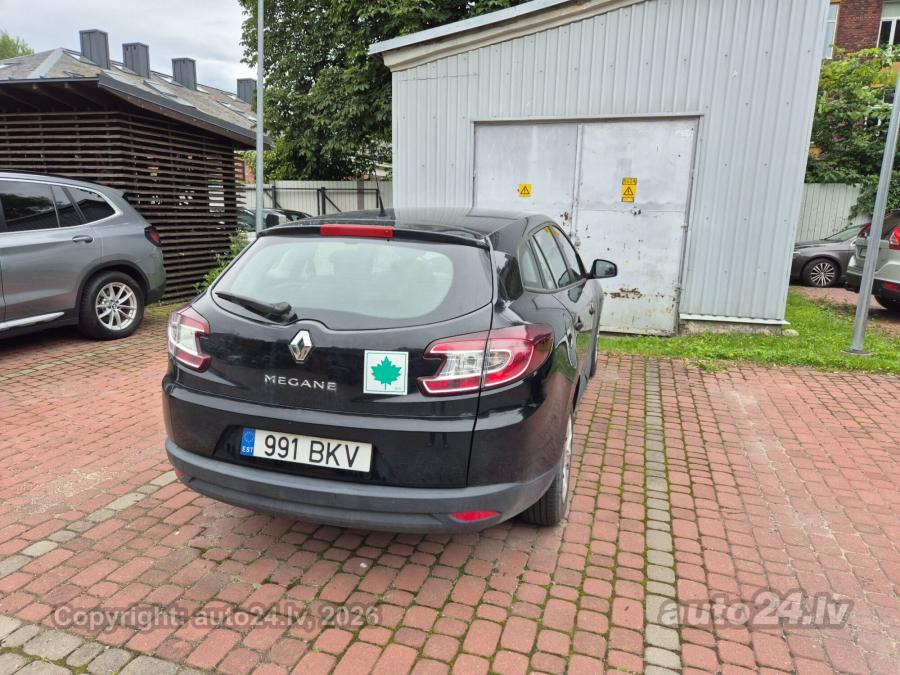 Black Renault Megane 2012 in Tallinn, with an engine capacity of 1.60 L and mileage of 167 thousand km for 4500 €, photo 5 on AUTOMOTO.COM.LV