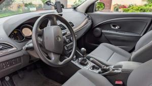 Melns Renault Megane 2012 Viļņa, ar dzinēja tilpumu 1.46 L un nobraukumu 140 tūkst. km par 3200 €, foto 15 vietnē AUTOMOTO.COM.LV