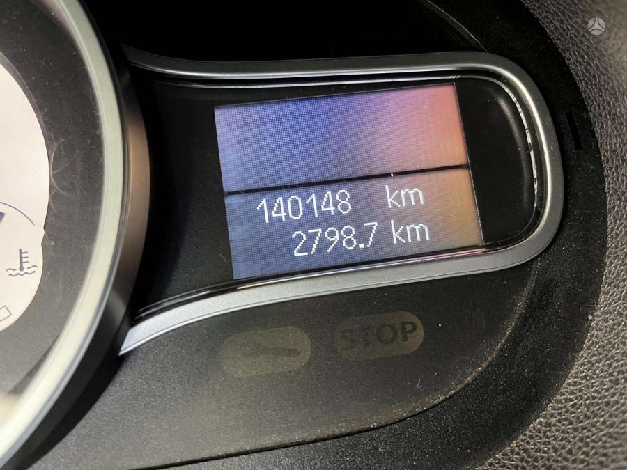 Melns Renault Megane 2012 Viļņa, ar dzinēja tilpumu 1.46 L un nobraukumu 140 tūkst. km par 3200 €, foto 17 vietnē AUTOMOTO.COM.LV