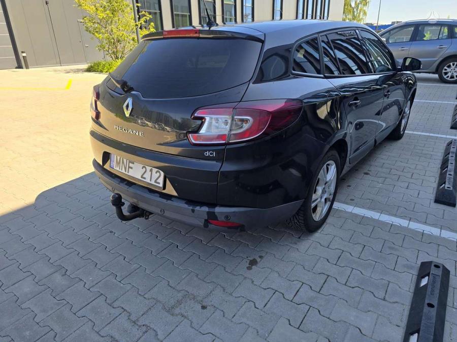 Melns Renault Megane 2012 Viļņa, ar dzinēja tilpumu 1.50 L un nobraukumu 310 tūkst. km par 1800 €, foto 6 vietnē AUTOMOTO.COM.LV