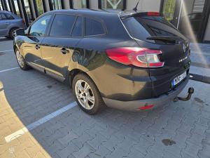 Melns Renault Megane 2012 Viļņa, ar dzinēja tilpumu 1.50 L un nobraukumu 310 tūkst. km par 1800 €, foto 7 vietnē AUTOMOTO.COM.LV