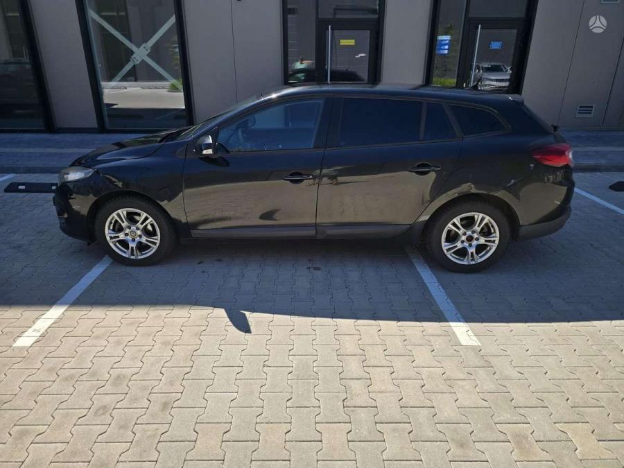 Melns Renault Megane 2012 Viļņa, ar dzinēja tilpumu 1.50 L un nobraukumu 310 tūkst. km par 1800 €, foto 8 vietnē AUTOMOTO.COM.LV