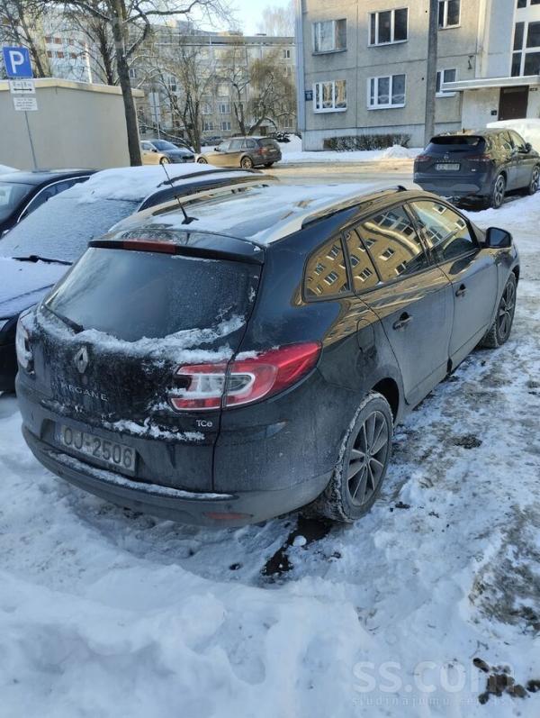Melns Renault Megane 2013 Rīga, ar dzinēja tilpumu 1.40 L un nobraukumu 211 tūkst. km par 5000 €, foto 1 vietnē AUTOMOTO.COM.LV