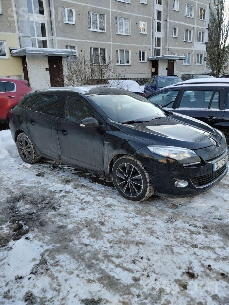 Black Renault Megane 2013 in Riga, with an engine capacity of 1.40 L and mileage of 211 thousand km for 5000 €, photo 5 on AUTOMOTO.COM.LV