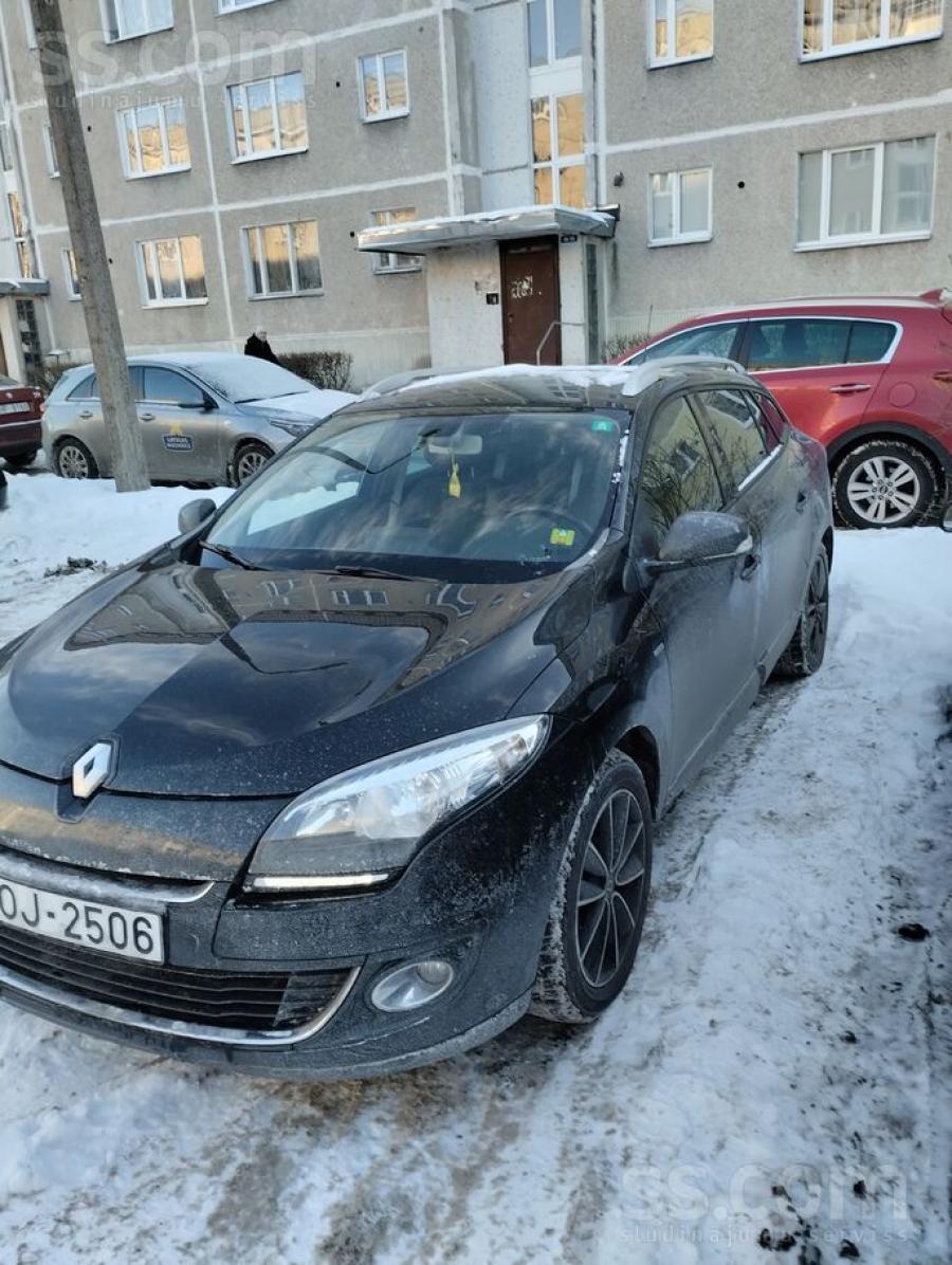 Black Renault Megane 2013 in Riga, with an engine capacity of 1.40 L and mileage of 211 thousand km for 5000 €, photo 6 on AUTOMOTO.COM.LV
