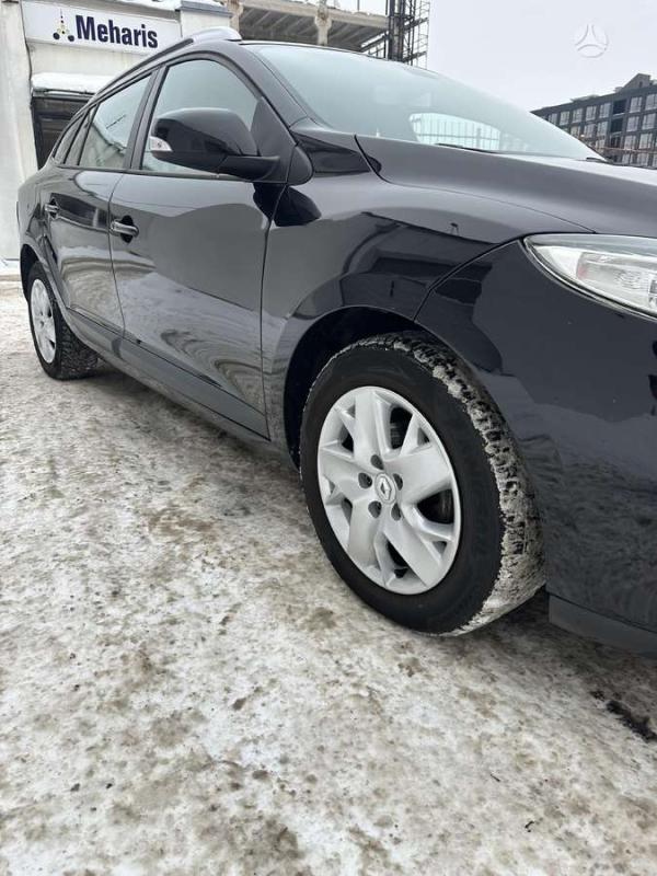 Black Renault Megane 2013 in Kaunas, with an engine capacity of 1.50 L and mileage of 237 thousand km for 2950 €, photo 3 on AUTOMOTO.COM.LV