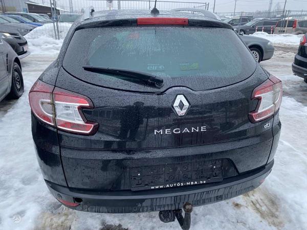 Melns Renault Megane 2013 Kauņa, ar dzinēja tilpumu 1.46 L un nobraukumu 202 tūkst. km par 4200 €, foto 5 vietnē AUTOMOTO.COM.LV