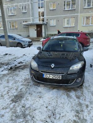 Melns Renault Megane 2013 Rīga, ar dzinēja tilpumu 1.40 L un nobraukumu 211 tūkst. km par 4500 €, foto 3 vietnē AUTOMOTO.COM.LV
