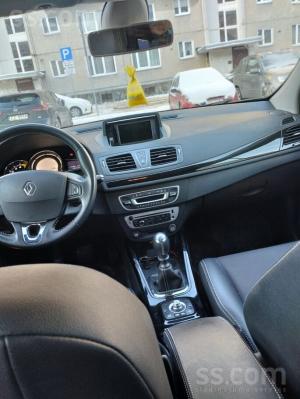 Melns Renault Megane 2013 Rīga, ar dzinēja tilpumu 1.40 L un nobraukumu 211 tūkst. km par 4500 €, foto 15 vietnē AUTOMOTO.COM.LV