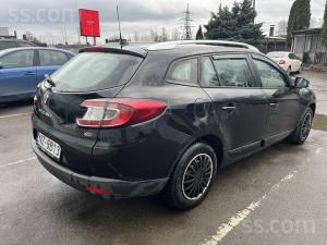 Melns Renault Megane 2013 Rīga, ar dzinēja tilpumu 1.50 L un nobraukumu 258 tūkst. km par 3400 €, foto 6 vietnē AUTOMOTO.COM.LV
