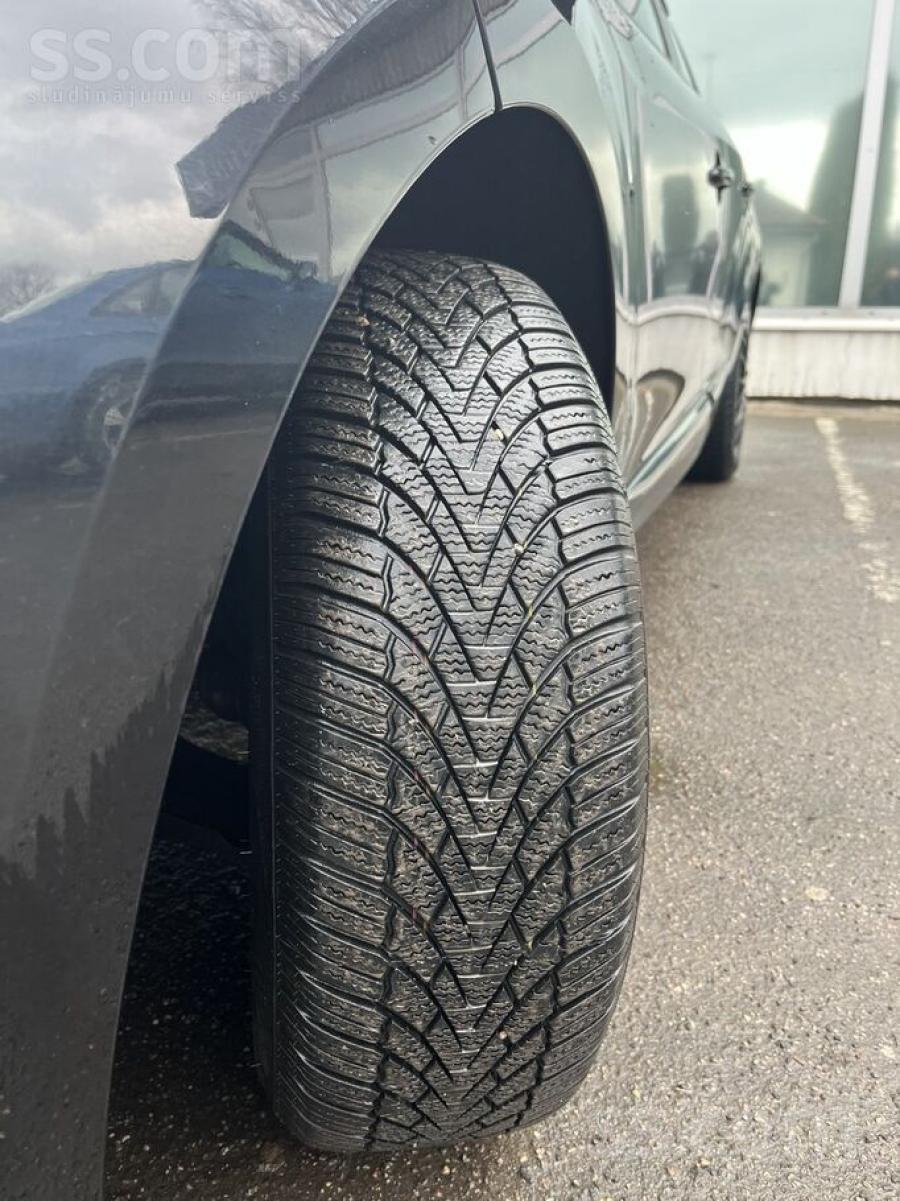 Melns Renault Megane 2013 Rīga, ar dzinēja tilpumu 1.50 L un nobraukumu 258 tūkst. km par 3400 €, foto 10 vietnē AUTOMOTO.COM.LV