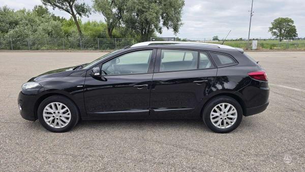 Black Renault Megane 2013 in Marijampole, with an engine capacity of 1.46 L and mileage of 293 thousand km for 3700 €, photo 7 on AUTOMOTO.COM.LV