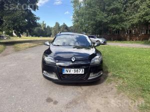 Black Renault Megane 2013 in Riga, with an engine capacity of 1.50 L and mileage of 247 thousand km for 3200 €, photo  on AUTOMOTO.COM.LV