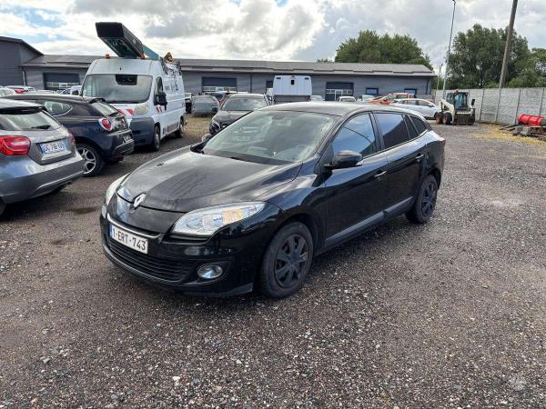 Melns Renault Megane 2013 Tauragė, ar dzinēja tilpumu 1.46 L un nobraukumu 210 tūkst. km par 2800 €, foto 1 vietnē AUTOMOTO.COM.LV