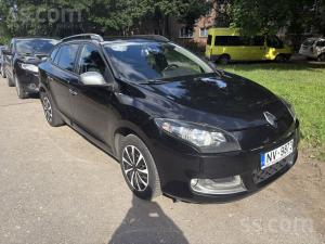 Melns Renault Megane 2013 Rīga, ar dzinēja tilpumu 1.50 L un nobraukumu 247 tūkst. km par 2700 €, foto 3 vietnē AUTOMOTO.COM.LV