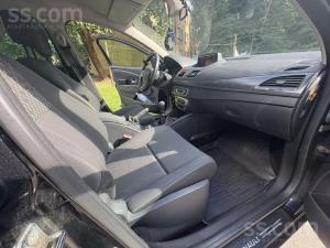 Melns Renault Megane 2013 Rīga, ar dzinēja tilpumu 1.50 L un nobraukumu 247 tūkst. km par 2700 €, foto 8 vietnē AUTOMOTO.COM.LV