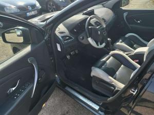 Black Renault Megane 2013 in Kaunas, with an engine capacity of 1.50 L and mileage of 280 thousand km for 4350 €, photo 3 on AUTOMOTO.COM.LV