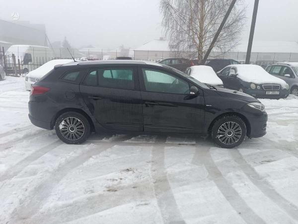 Melns Renault Megane 2014 Marijampole, ar dzinēja tilpumu 1.46 L un nobraukumu 231 tūkst. km par 3150 €, foto 5 vietnē AUTOMOTO.COM.LV