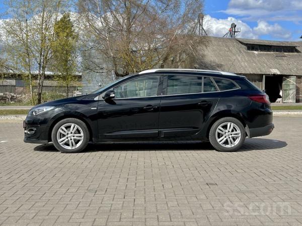 Черный Рено Меган 2014 в Цесис, объемом двигателя 1.60 л и пробегом 0 тыс. км за 5350 €, фото 5 на AUTOMOTO.COM.LV
