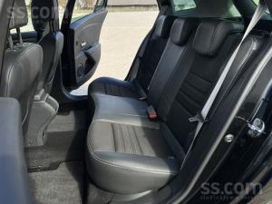 Black Renault Megane 2014 in Cesis, with an engine capacity of 1.60 L and mileage of 0 thousand km for 5350 €, photo 10 on AUTOMOTO.COM.LV