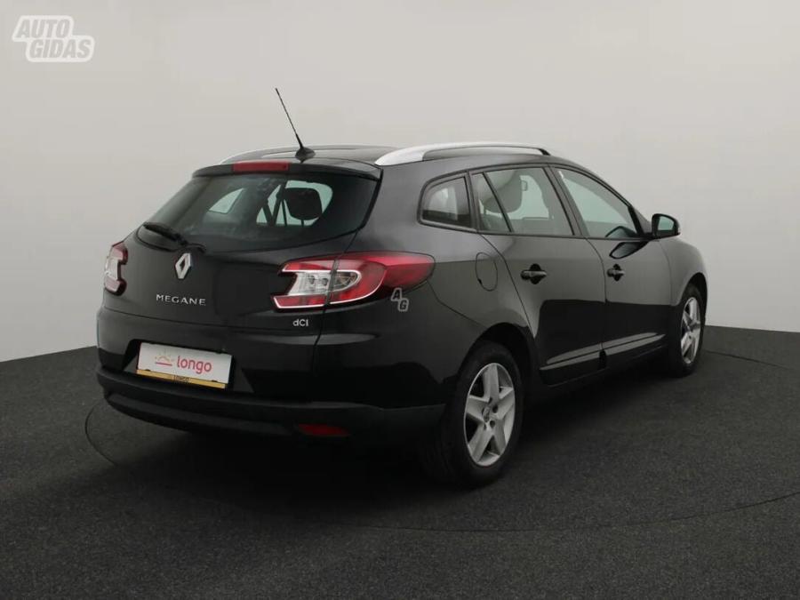 Black Renault Megane 2015 in Vilnius, with an engine capacity of 1.50 L and mileage of 231 thousand km for 5299 €, photo 8 on AUTOMOTO.COM.LV