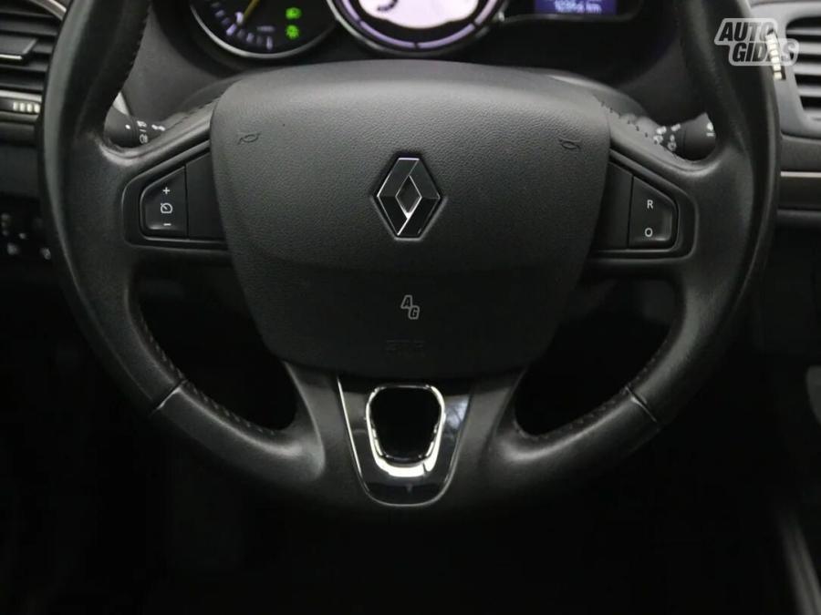 Black Renault Megane 2015 in Vilnius, with an engine capacity of 1.50 L and mileage of 231 thousand km for 5299 €, photo 18 on AUTOMOTO.COM.LV